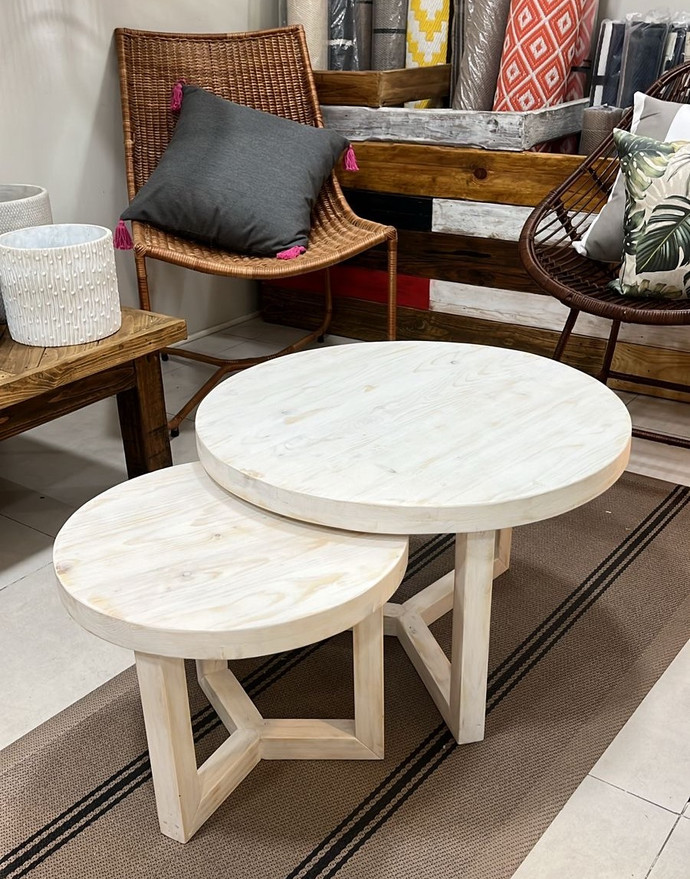 Mesa circular de madera de pallets reciclados - TerrazaChic